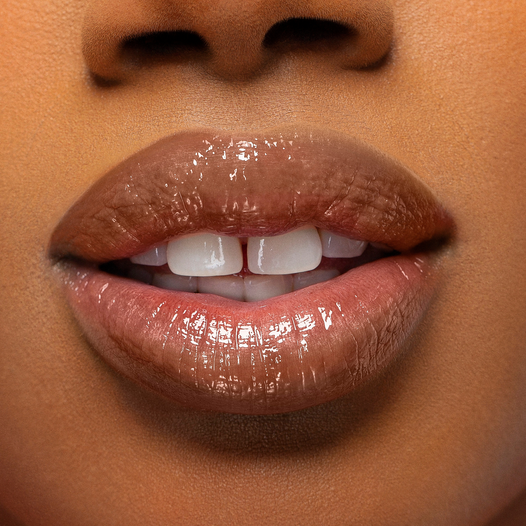 Silky Lip Oil: That Girl – Artist Couture